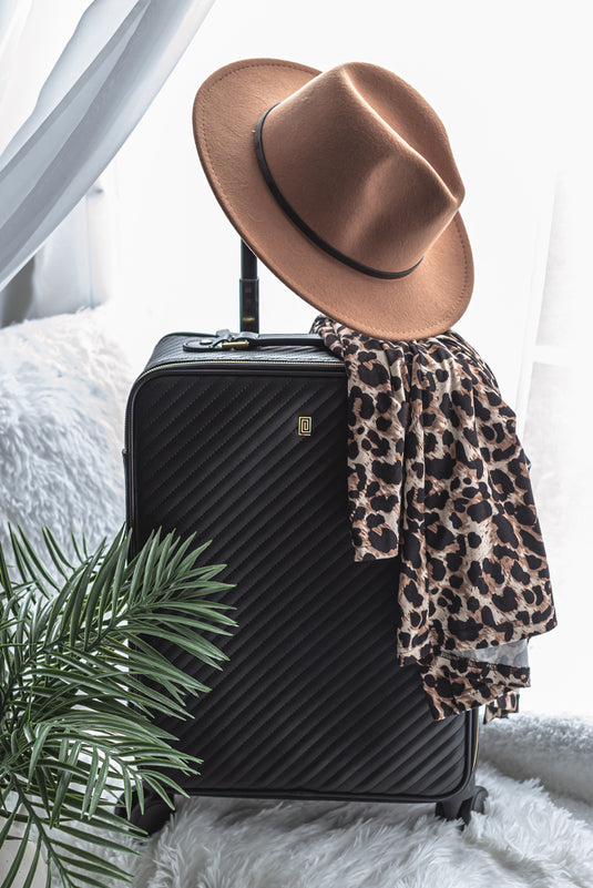 Elegant Subscriptions | Luxury Sustainable Subscription Box | NOTIQ